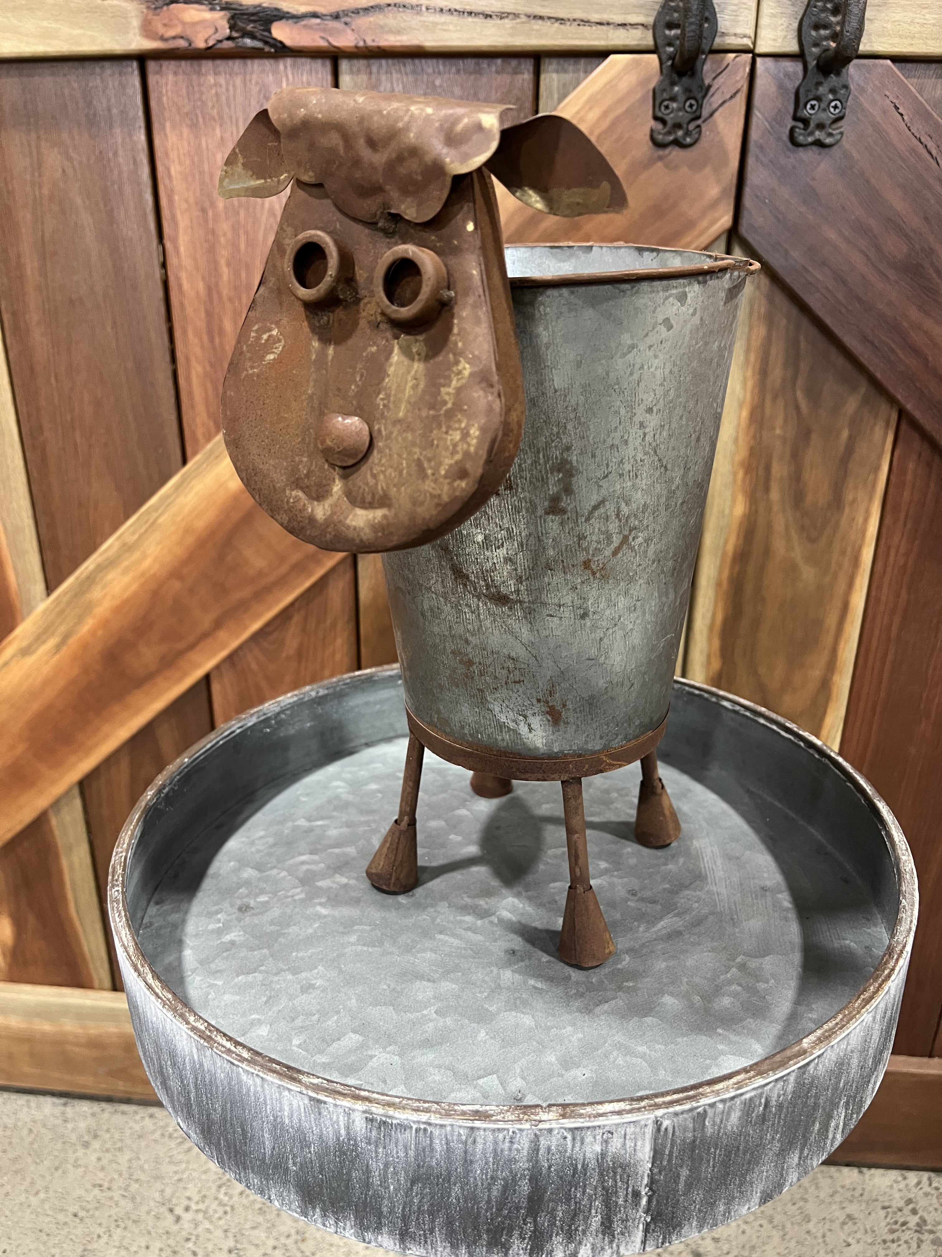 Rusty Sheep Planter – Ranch House Australia